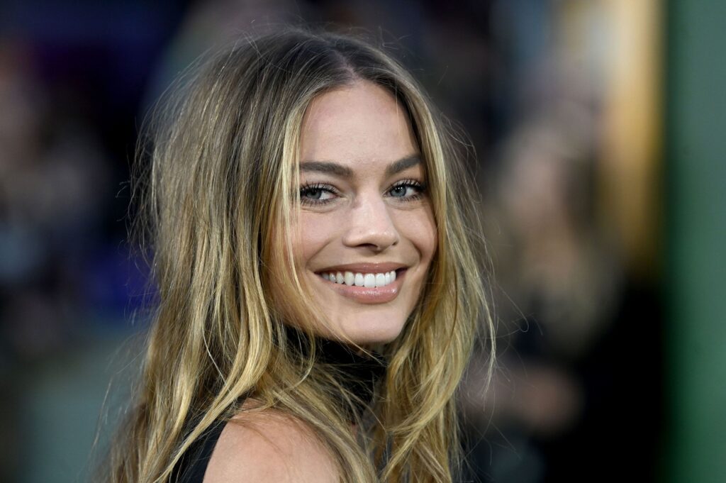 'The Handmaid's Tale' Director Christina Choe Set to Helm Margot Robbie ...