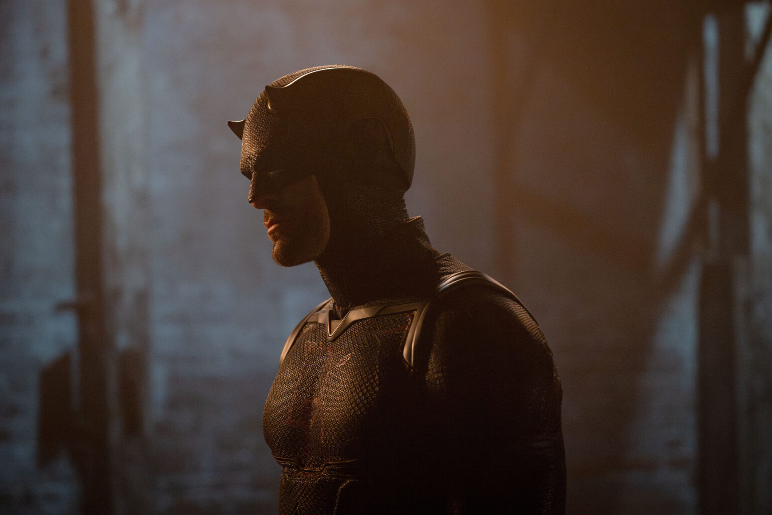 Daredevil Finally Gets the "DD" Chest Logo in 'Born Again' Season 2 ...